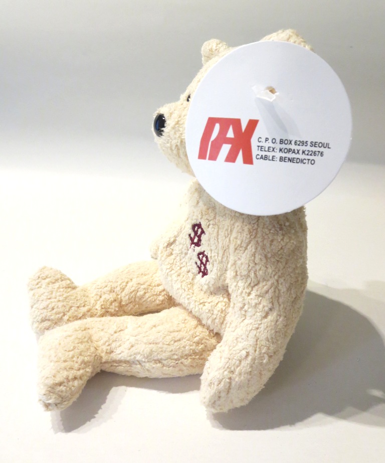 Billionaire 2 Cream Bear Teddy PROTOTYPES: Executive Set – Rarest Beans