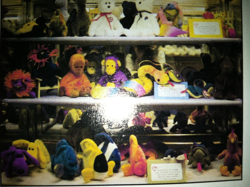 Nana the FUCHSIA AND YELLOW PROTOTYPE Monkey – Tyriffic – Rarest Beans